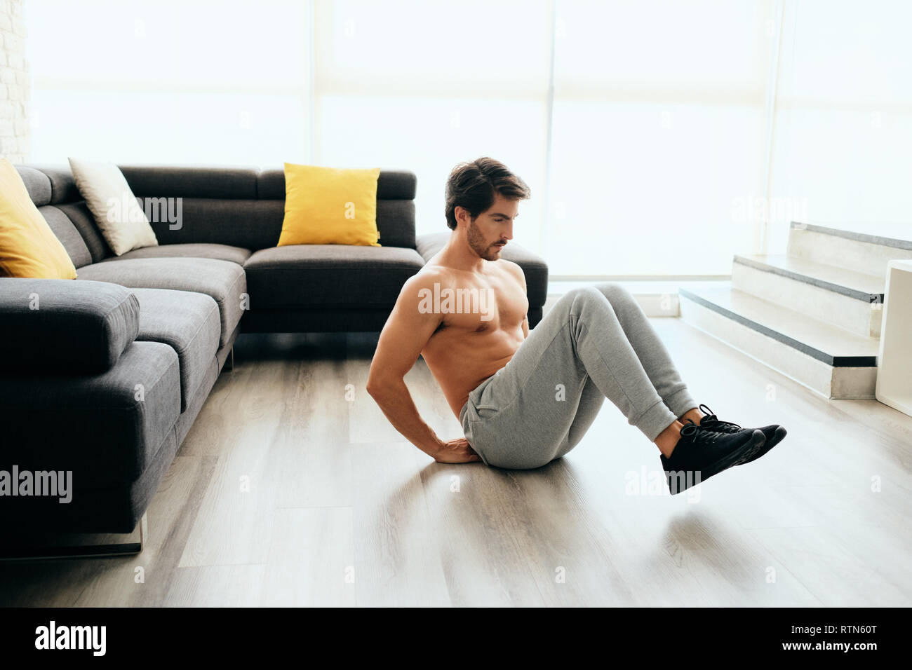 What Are Seated Knee Tucks