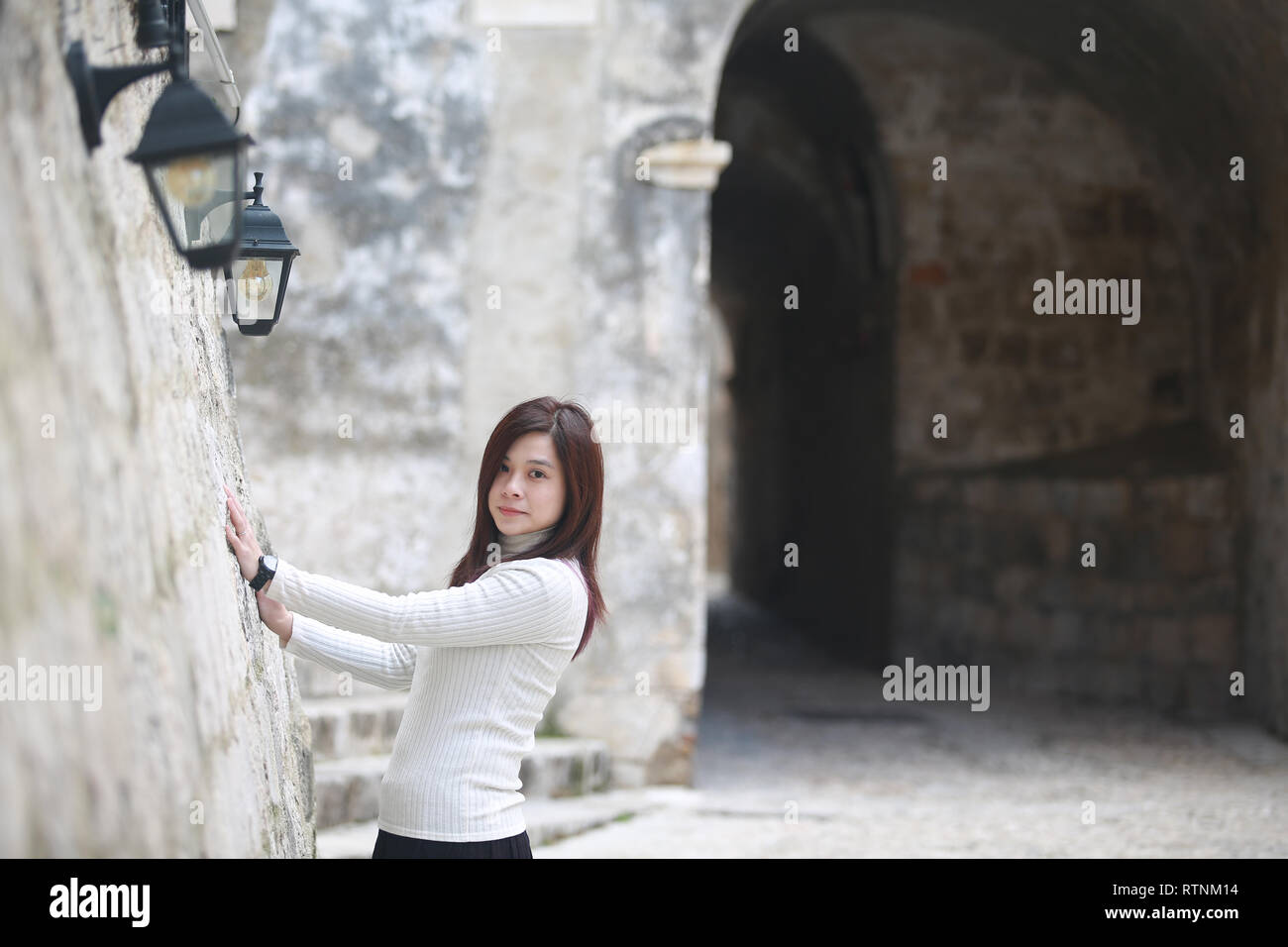Dubrovnik woman hi-res stock photography and images - Alamy
