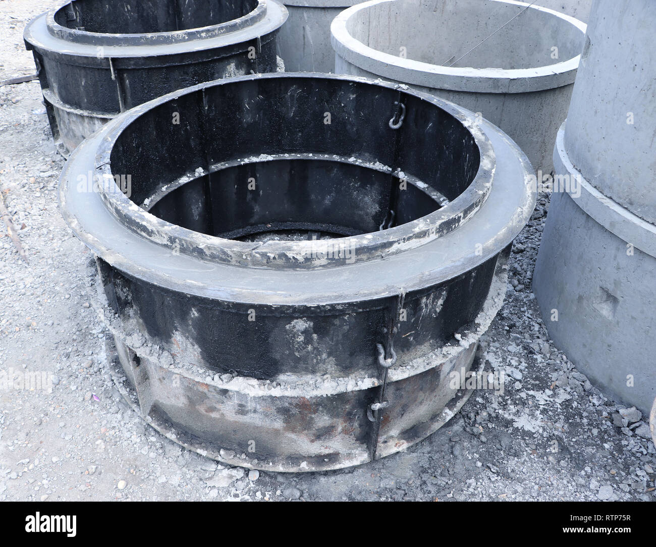 Stacking of reinforced concrete pipes Stock Photo - Alamy