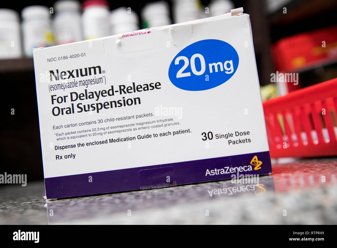 Esomeprazole hi-res stock photography and images - Alamy