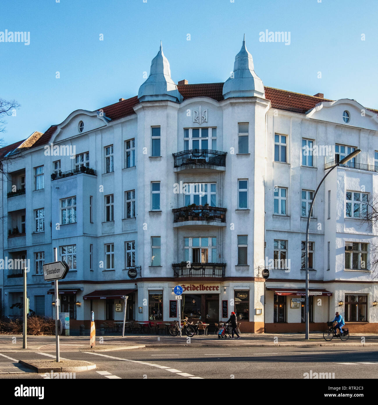 Heidelberger Platz, Wilmersdorf-Berlin.Heidelbeere Restaurant & Bar ...