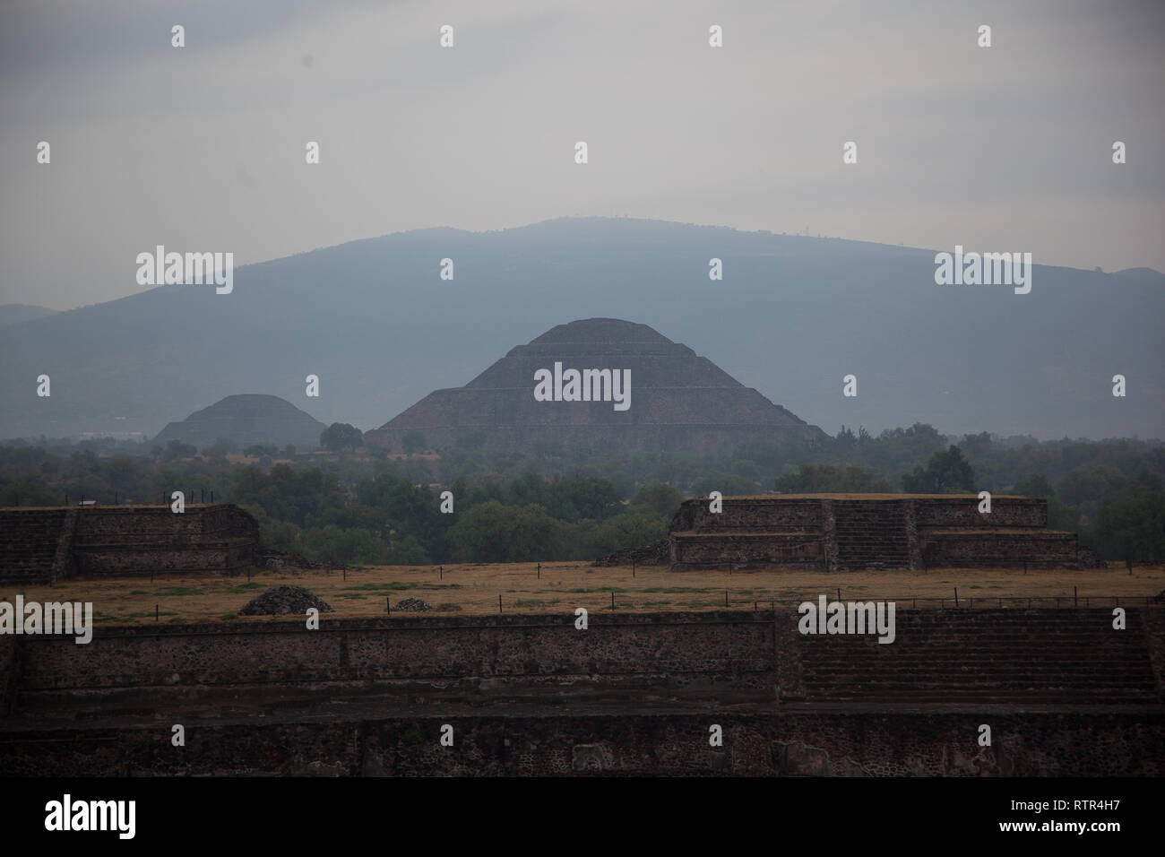 Pyramids at Teotihuacan near Mexico city, Mexico Stock Photo - Alamy