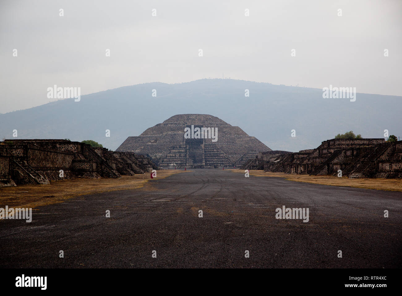 Pyramids at Teotihuacan near Mexico city, Mexico Stock Photo - Alamy