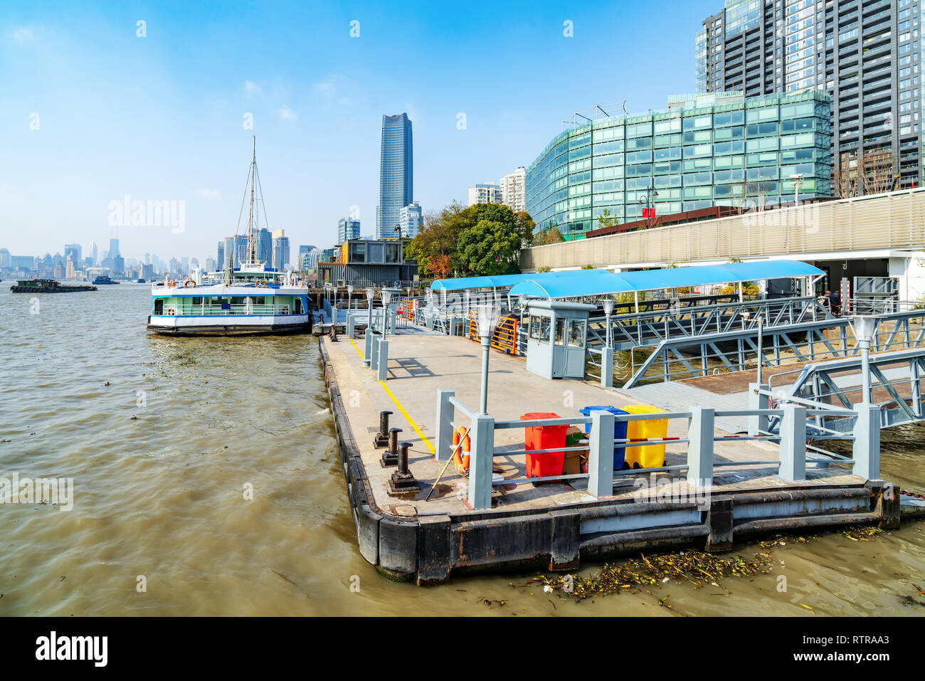 Shanghai harbour view hi-res stock photography and images - Alamy