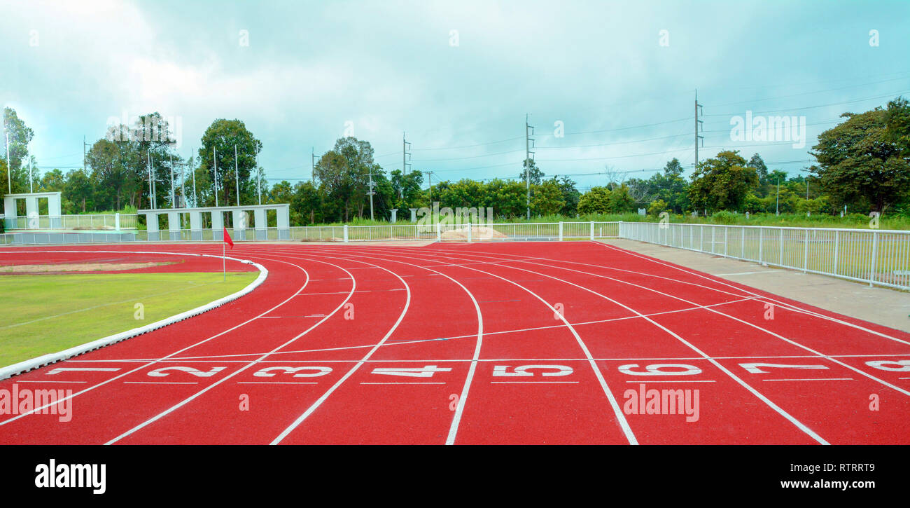 track and field Stock Photo - Alamy