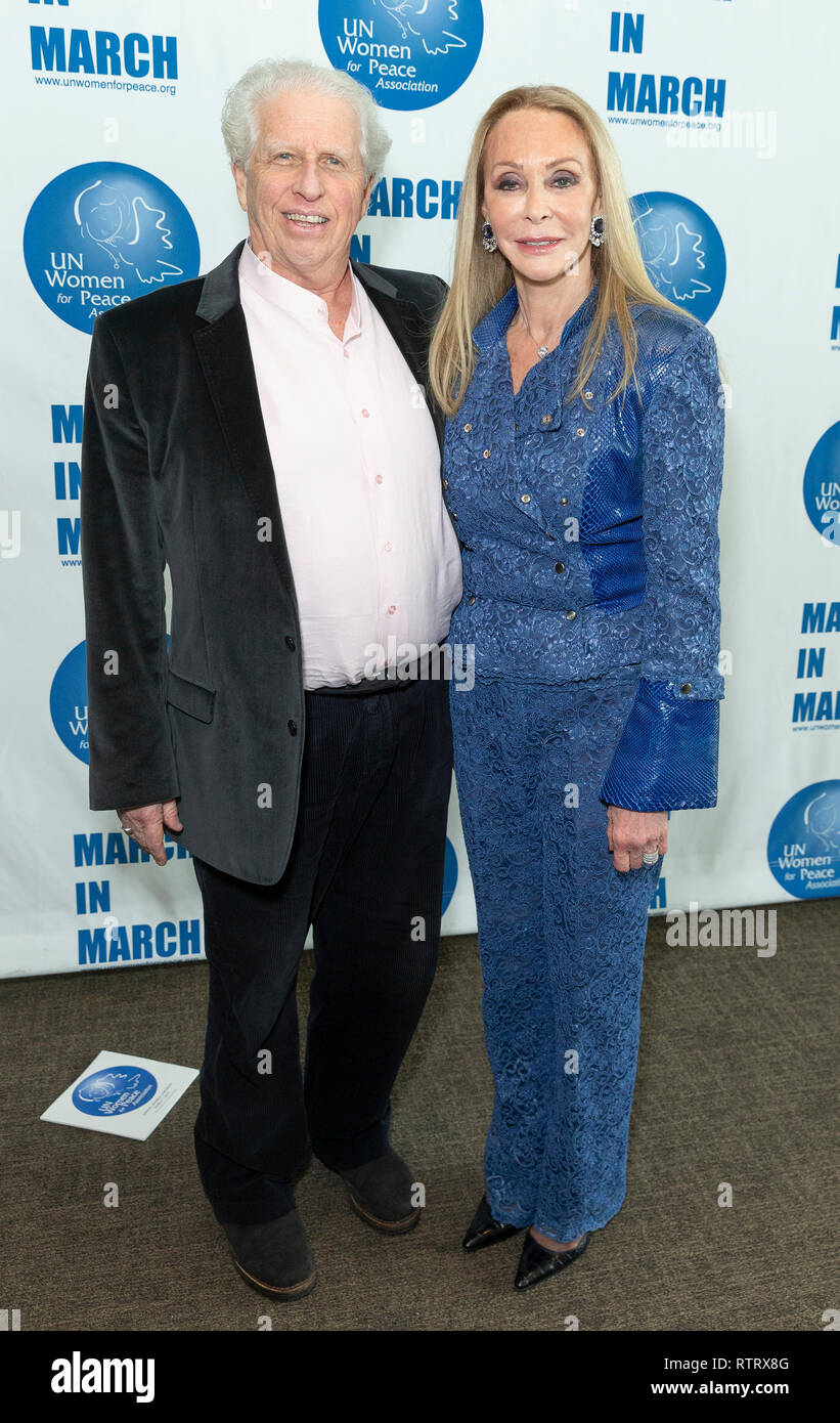 Barbara winston hi-res stock photography and images - Alamy