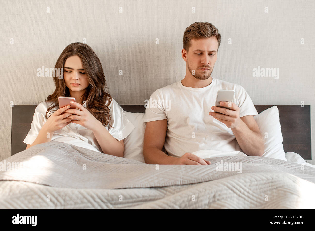Man sending love messages hi-res stock photography and images - Alamy