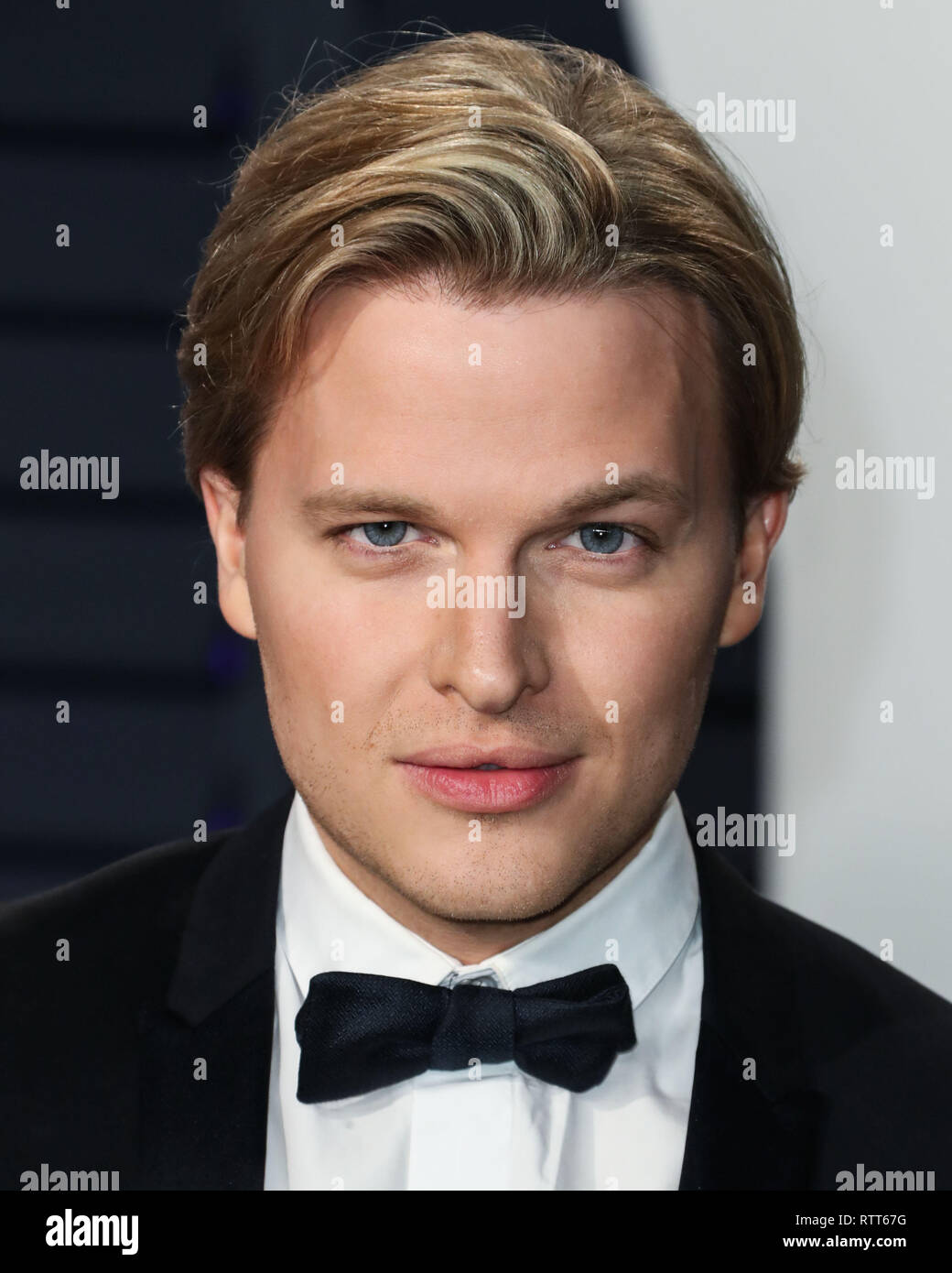 BEVERLY HILLS, LOS ANGELES, CA, USA - FEBRUARY 24: Journalist Ronan ...