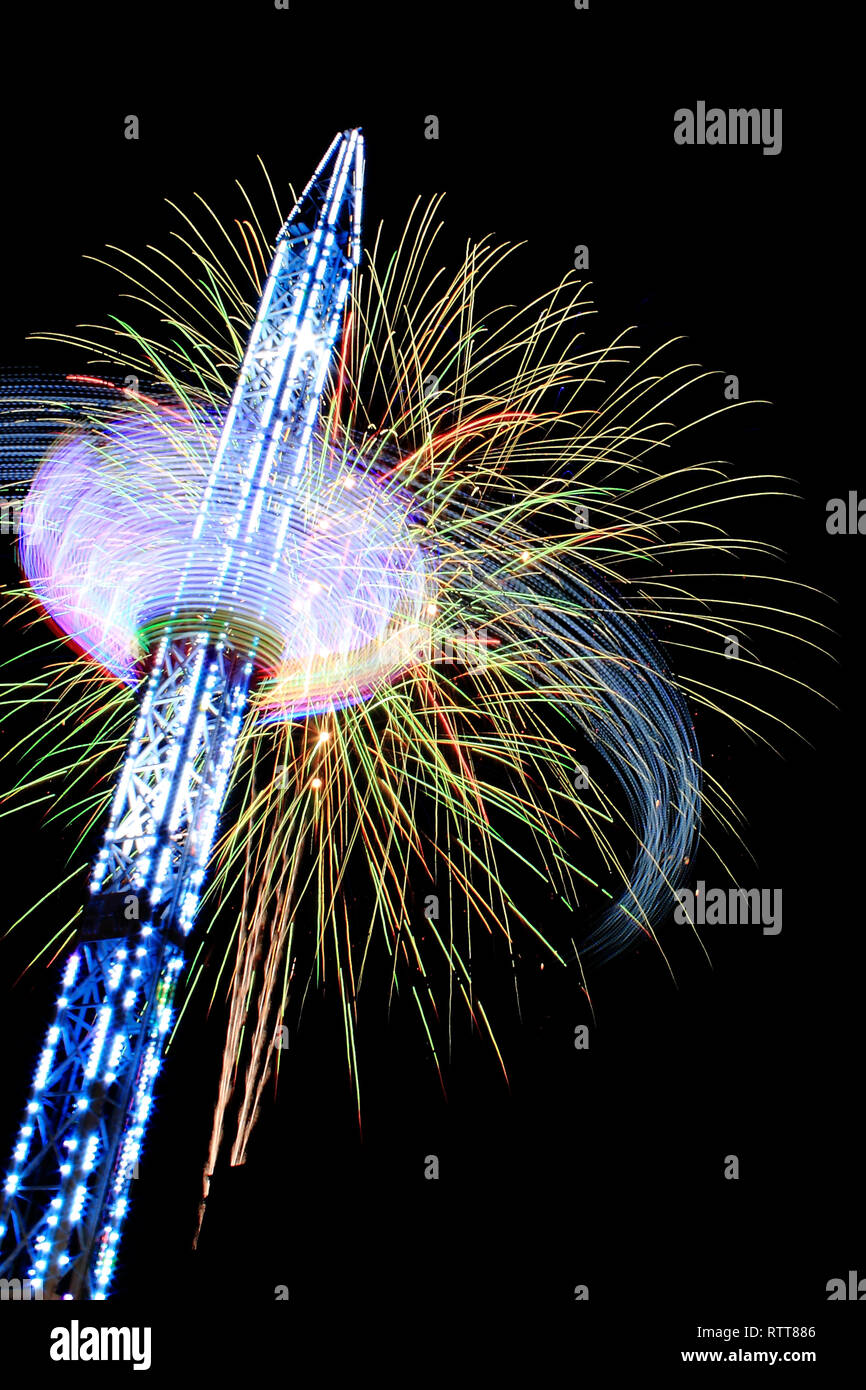 Fairground light trails hi-res stock photography and images - Alamy