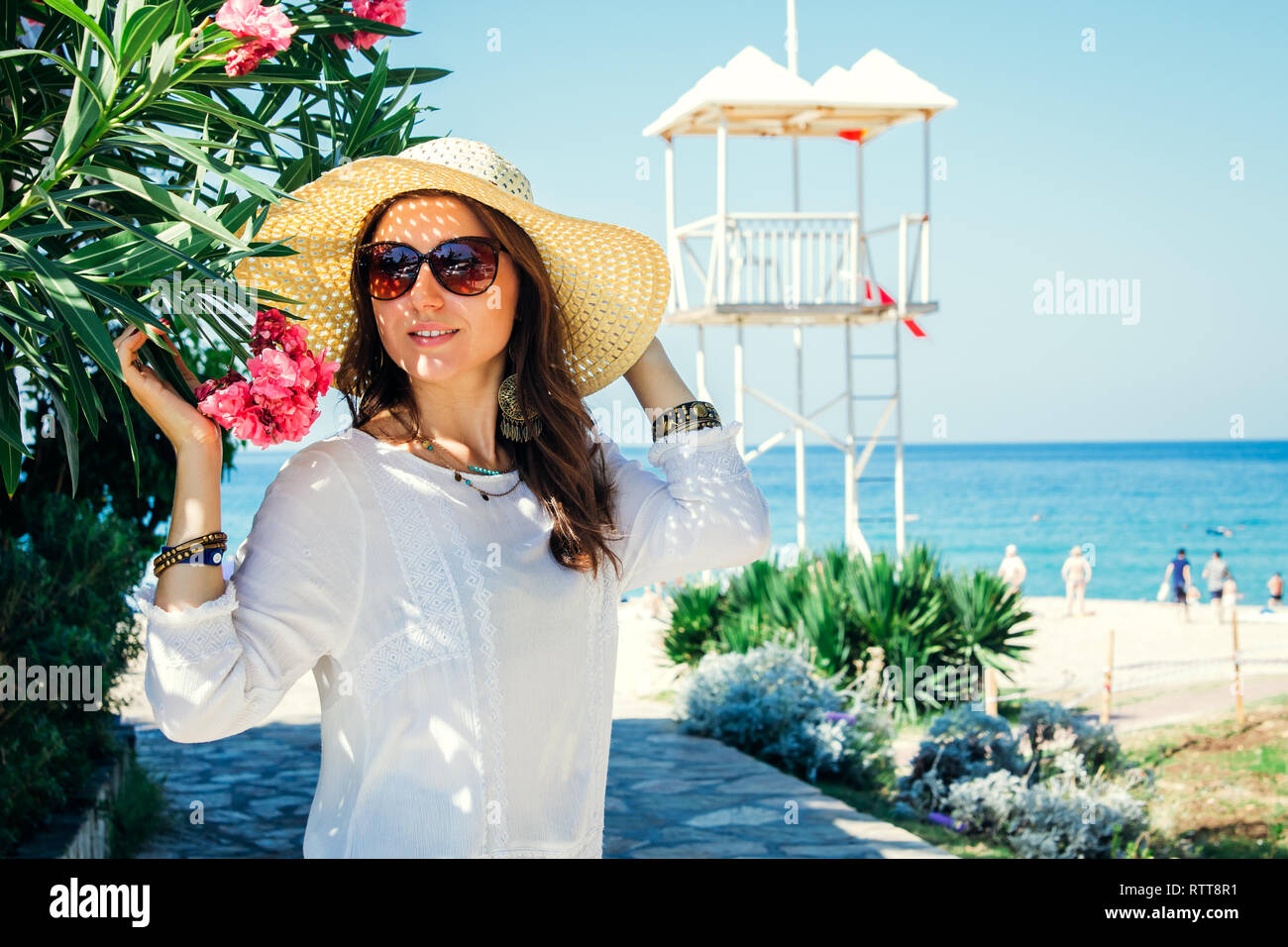 Rhododendron pink lady hi-res stock photography and images - Alamy