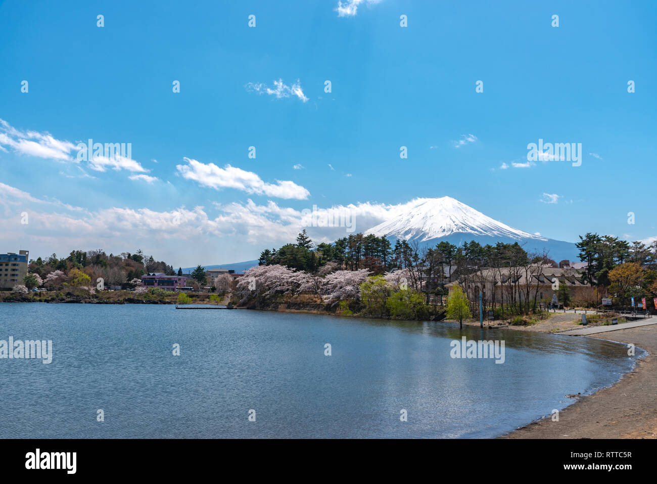 Close-up snow covered Mount Fuji ( Mt. Fuji ) with blue sky background ...