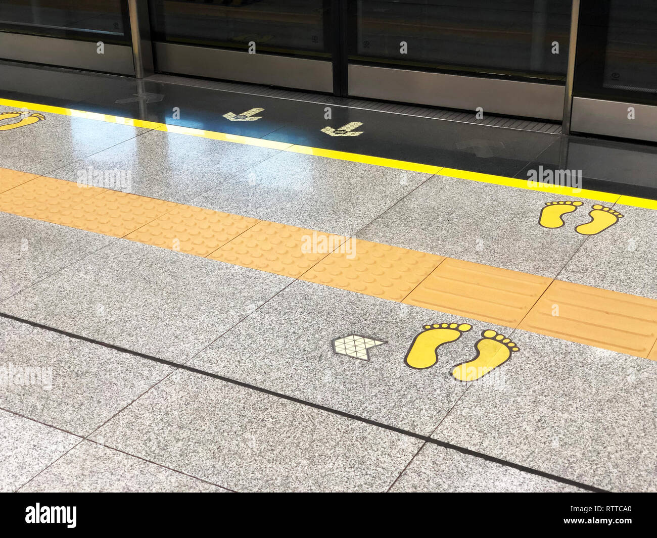 Footprint on a Floor on a Metro Station Platform Stock Photo - Alamy