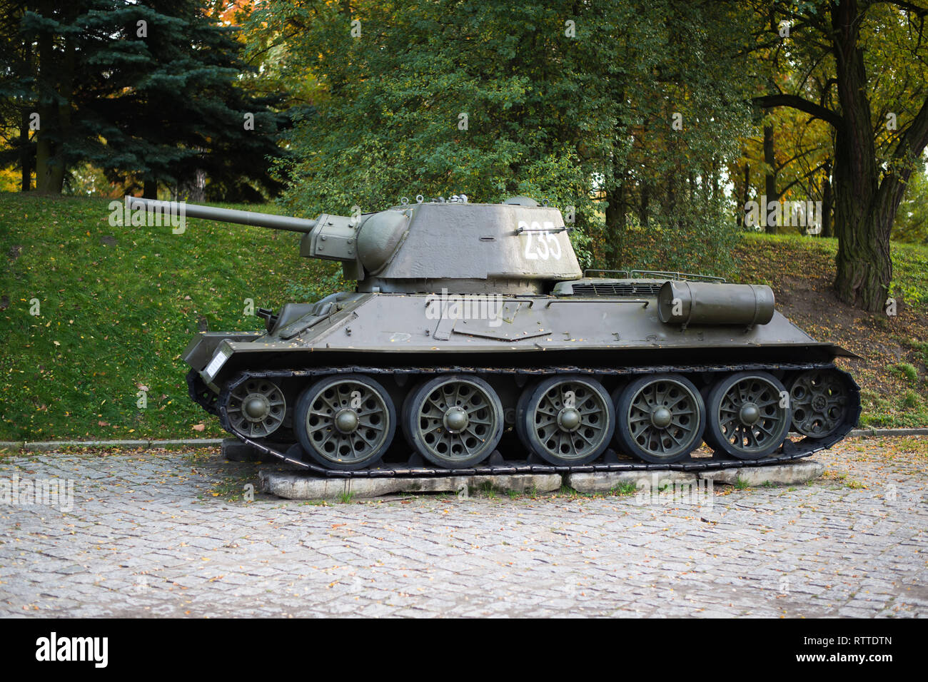 T-34 tank II world war Stock Photo - Alamy