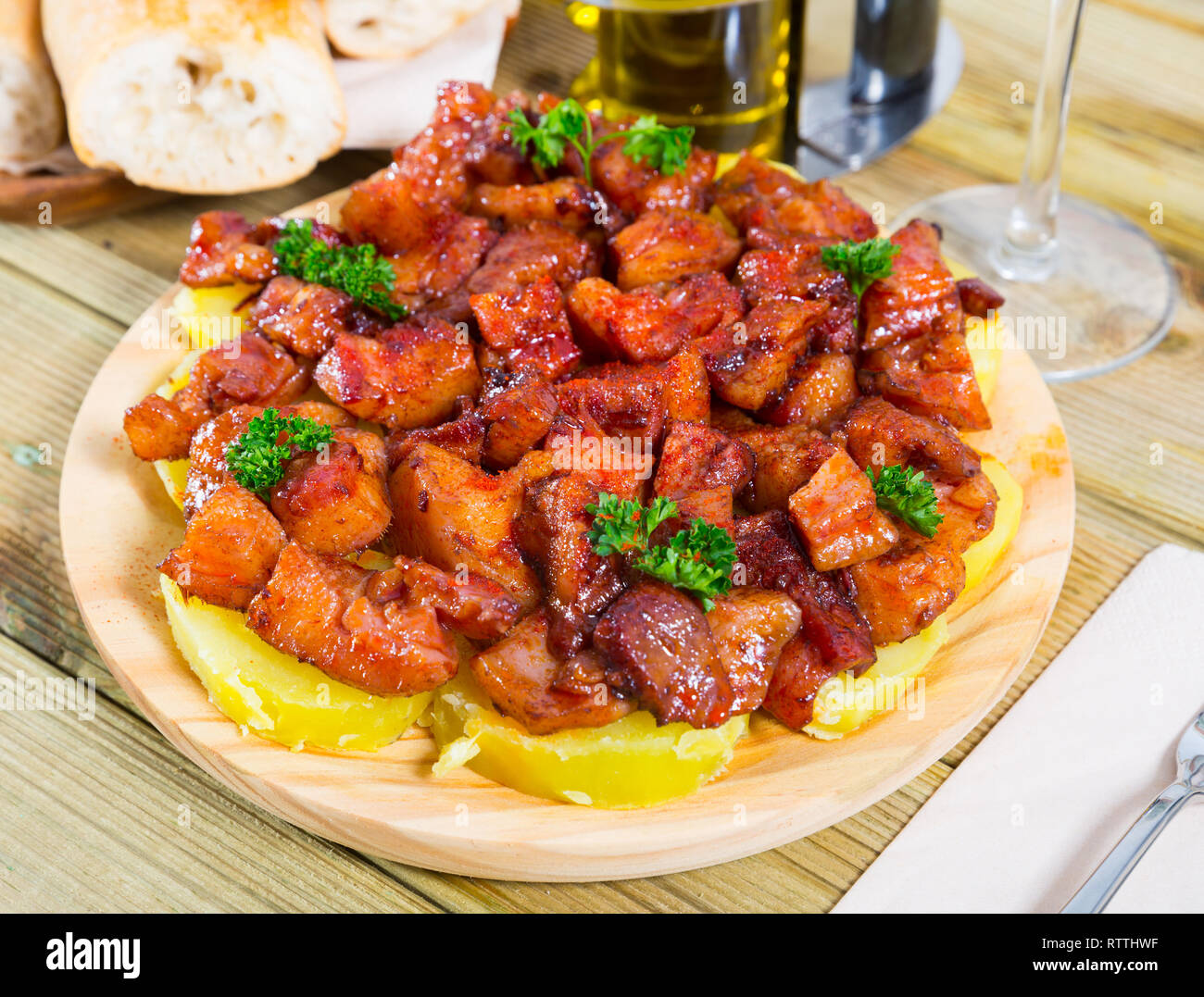 Spanish dish Morro de cerdo a la gallega – roasted snouts of pigs with ...