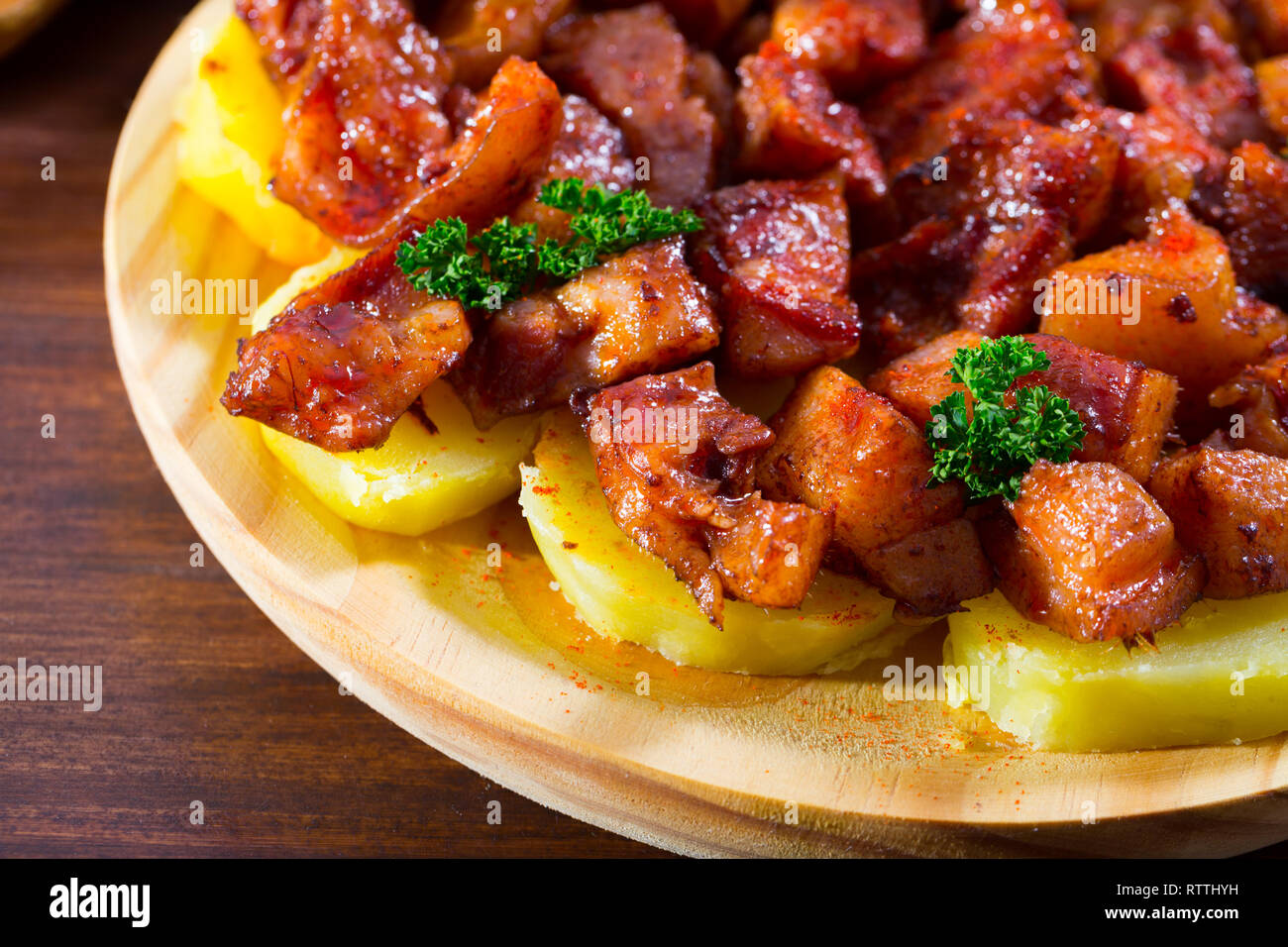 Pig nose dish hi-res stock photography and images - Alamy