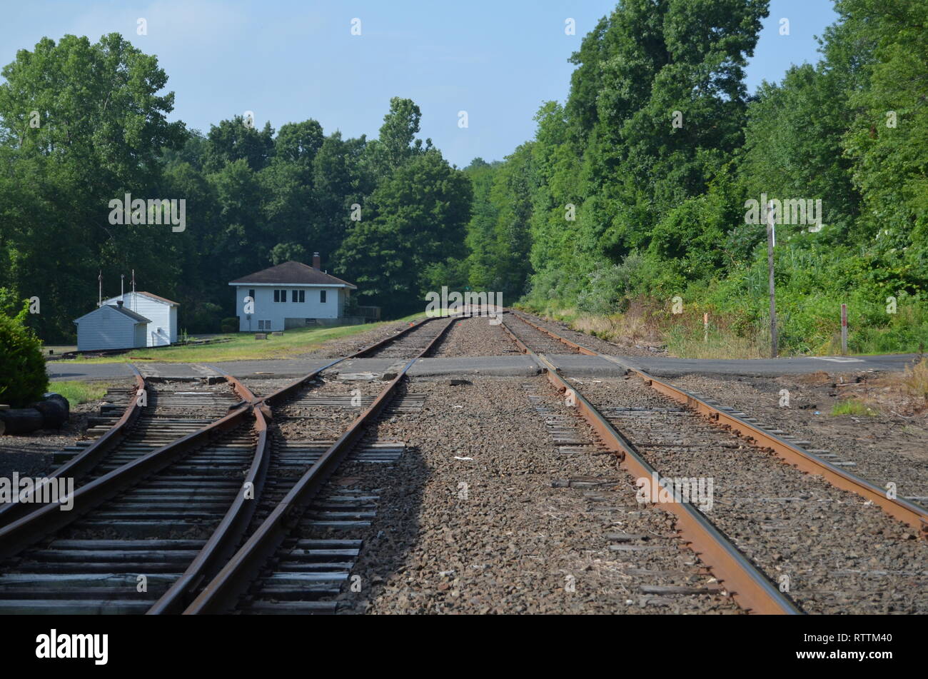 Paved country road hi-res stock photography and images - Alamy