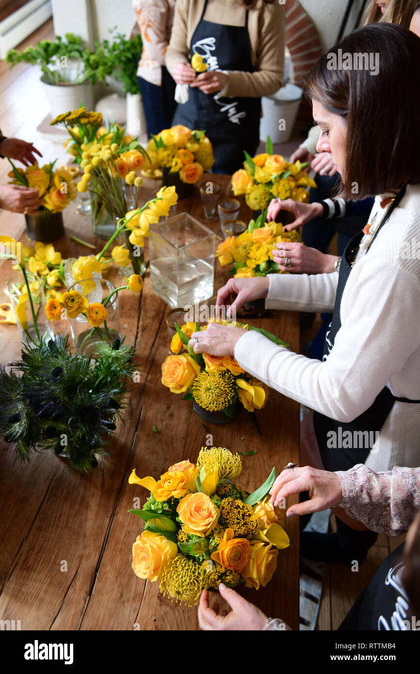 Class party hi-res stock photography and images - Alamy