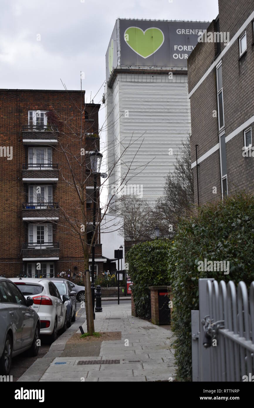 Grenfell Tower in West London, the site of the Grenfell fire of 14th ...