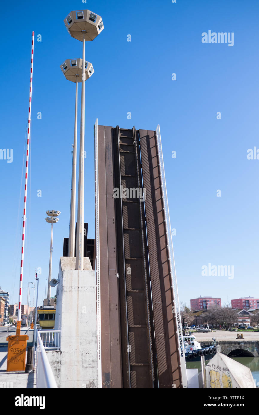 Raised railway bridge hi-res stock photography and images - Alamy