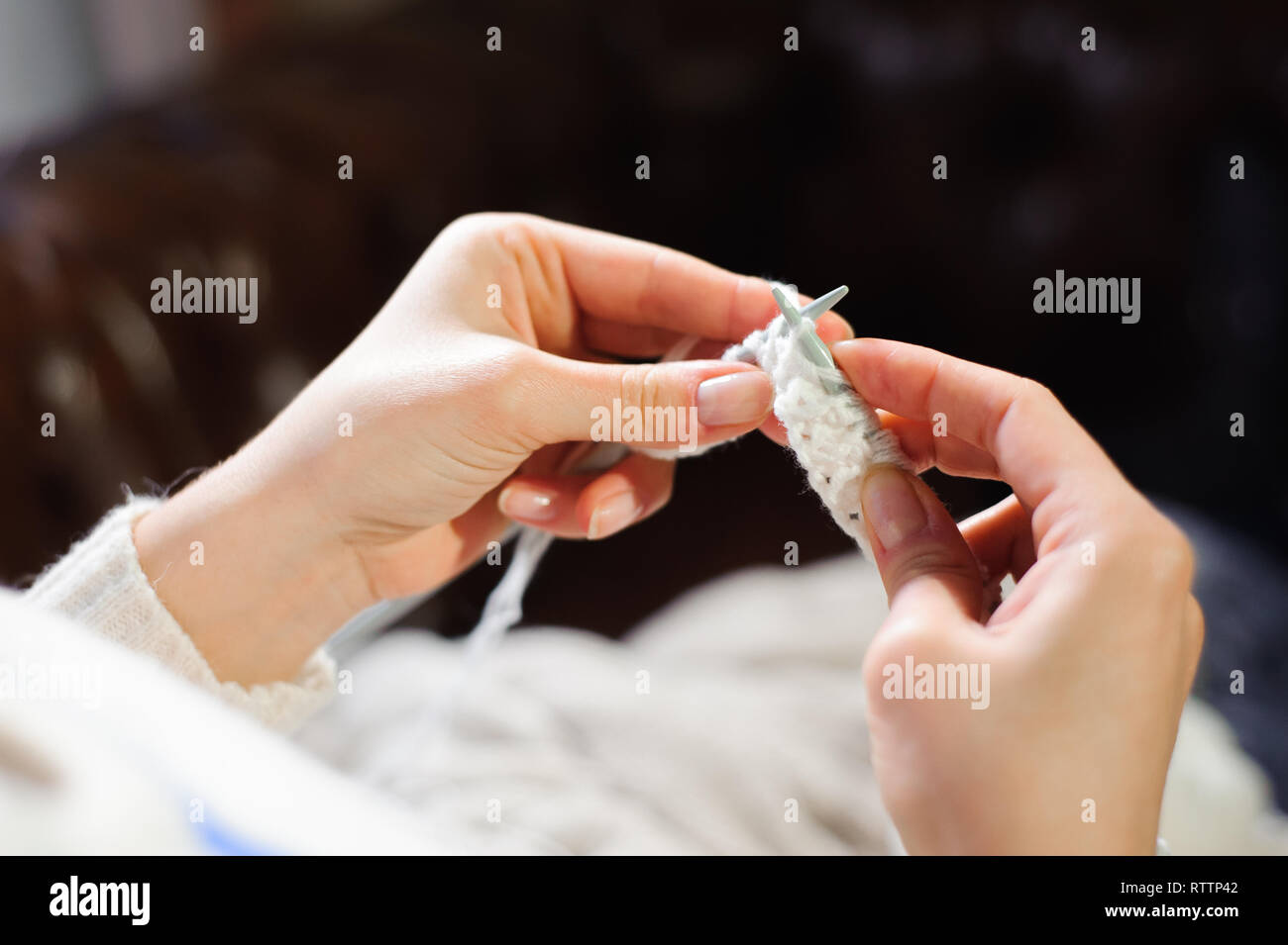 Close up of hands knitting. Process of knitting Stock Photo - Alamy