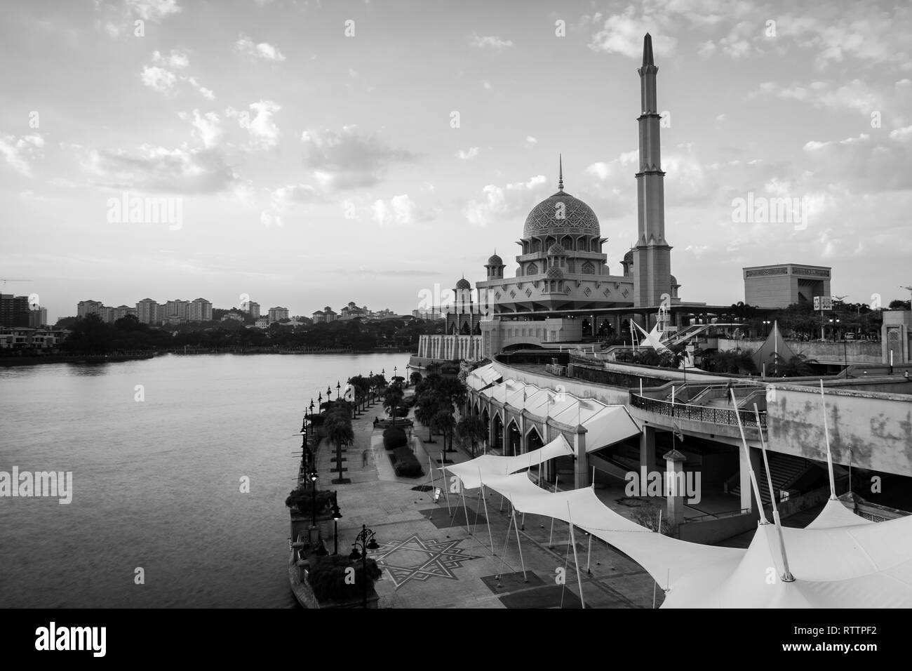 Masjid putra mosque putrajaya malaysia Black and White Stock Photos ...