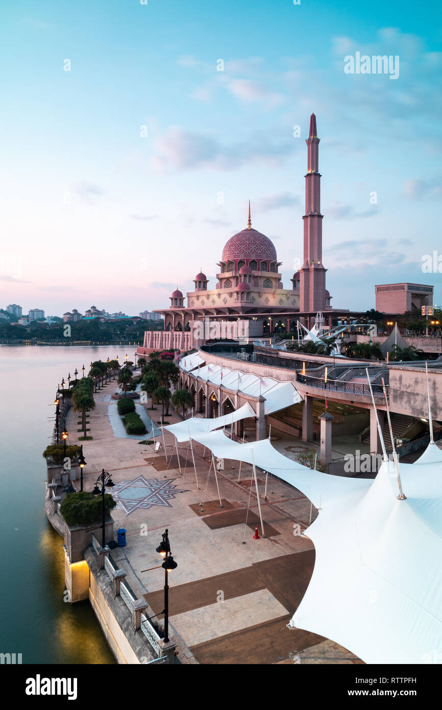 View of Putra Mosque during during sunset. Portrait Orientation Stock ...
