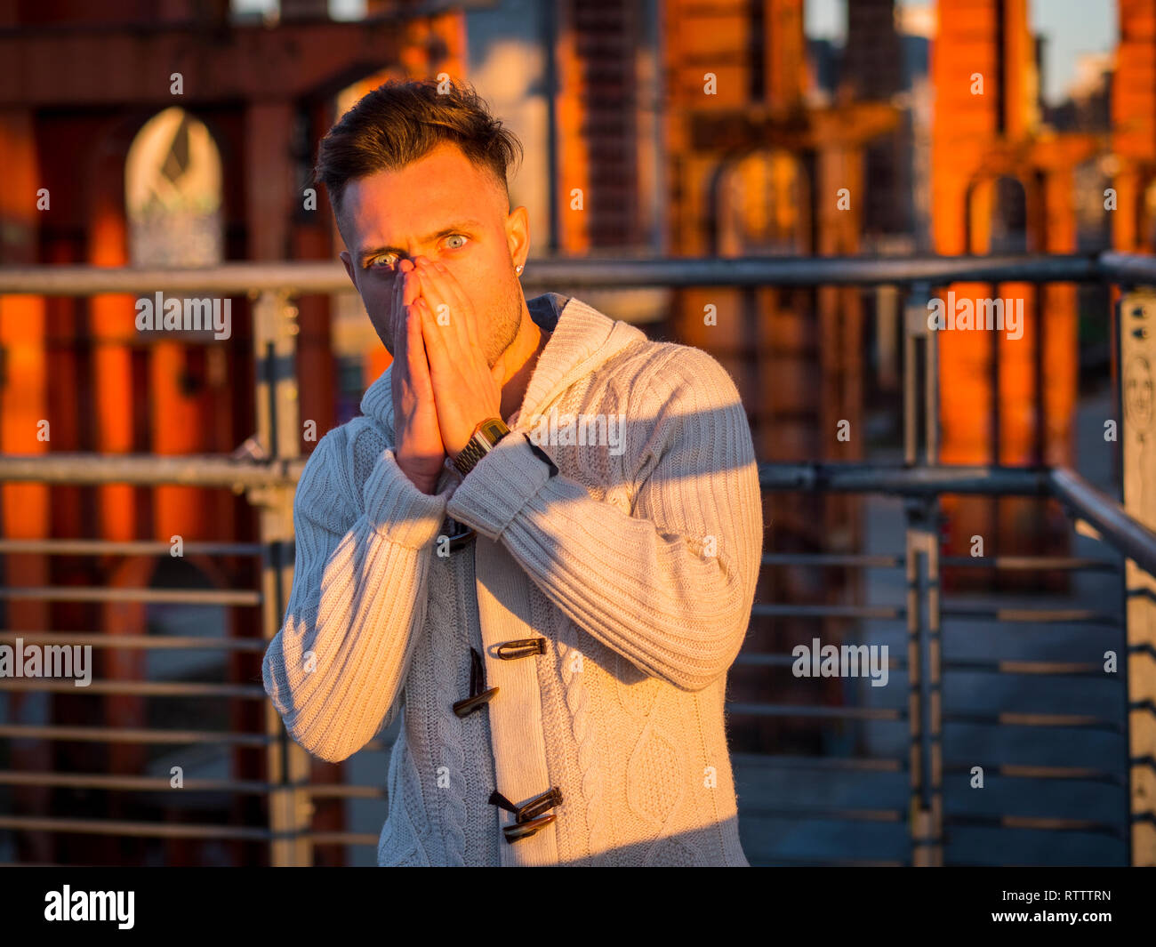 Looking amazed to camera hi-res stock photography and images - Alamy