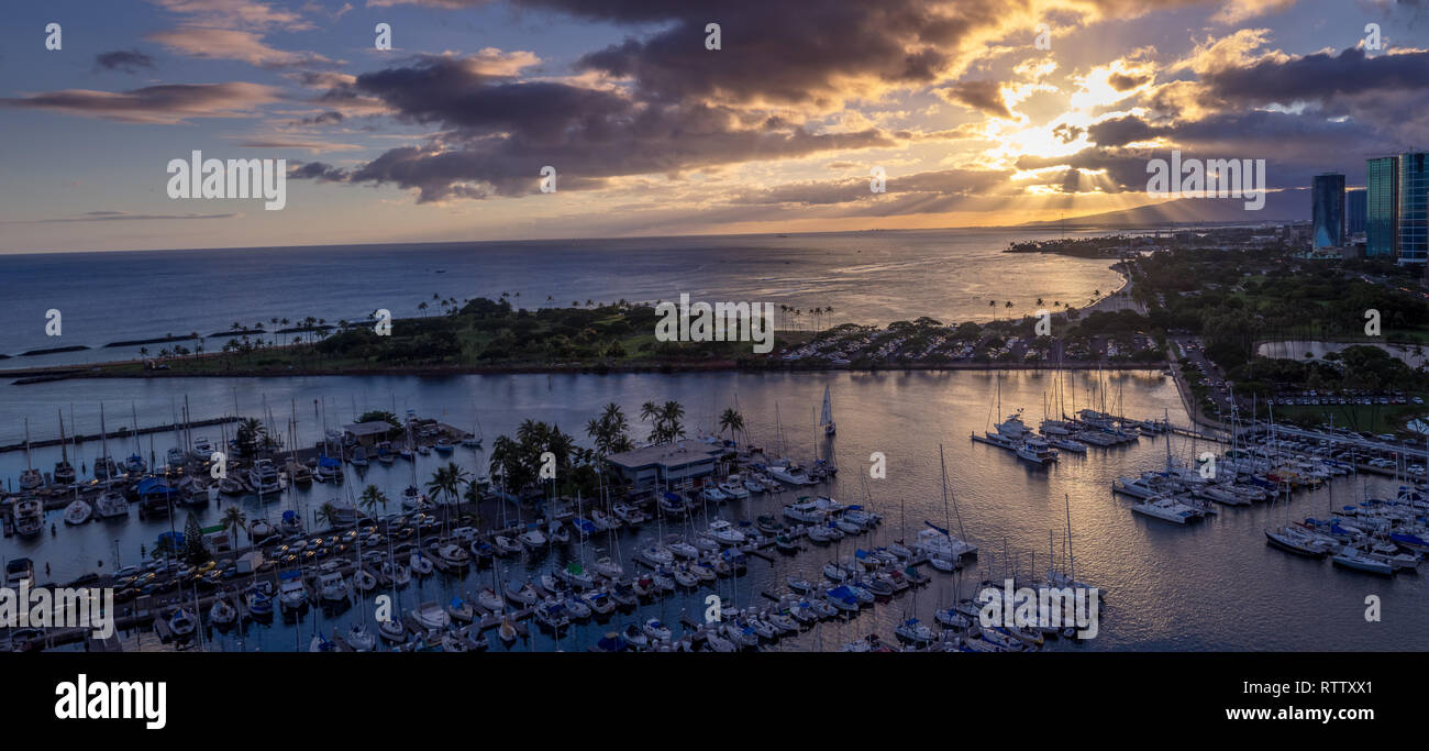 Panoramic view of the Ala Wai Boat Harbor and Magic Island Lagoon in ...