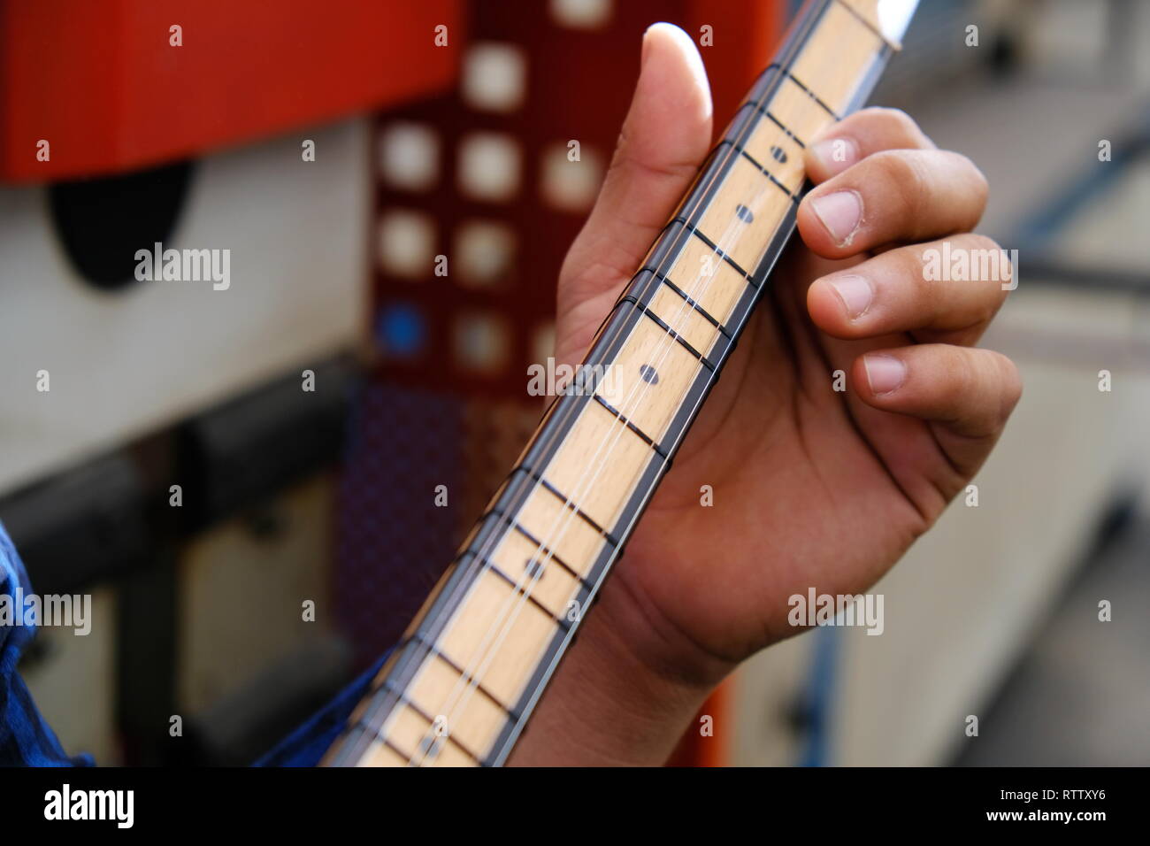 Saz-Turkish musical instrument Stock Photo - Alamy