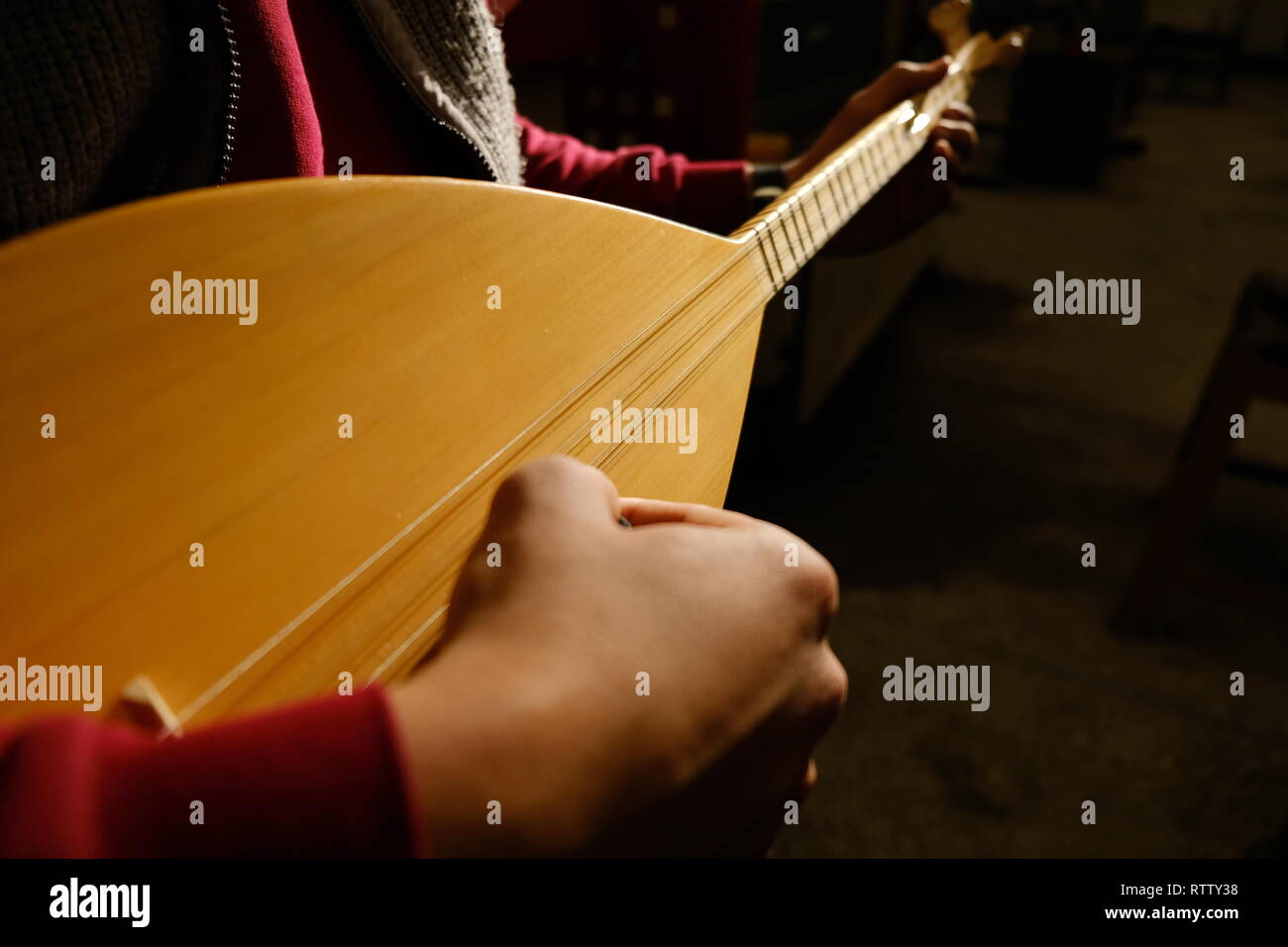 Saz-Turkish musical instrument Stock Photo - Alamy
