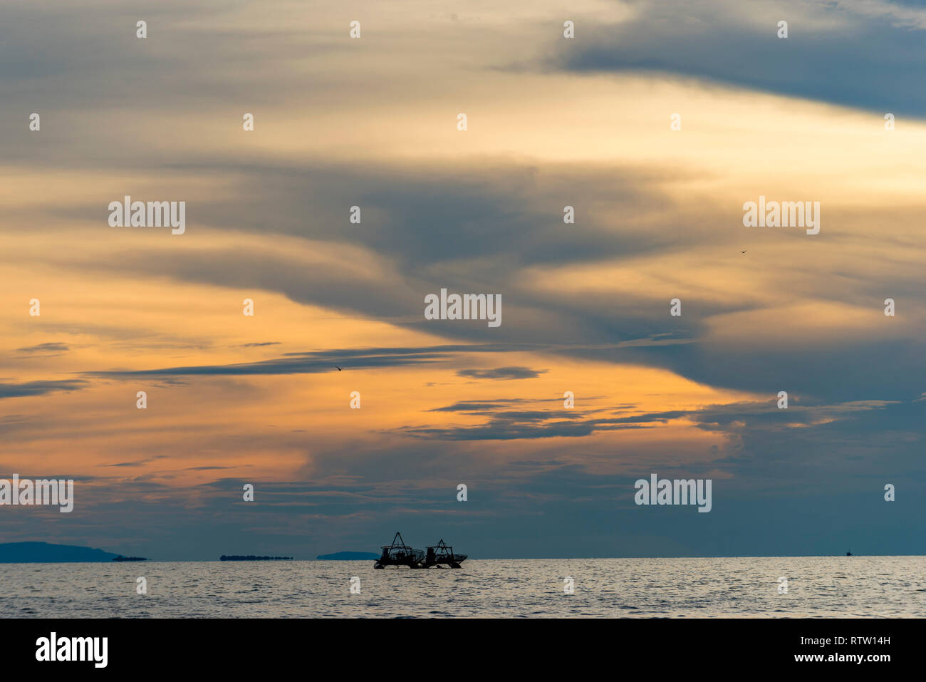 Kapenta hi-res stock photography and images - Alamy