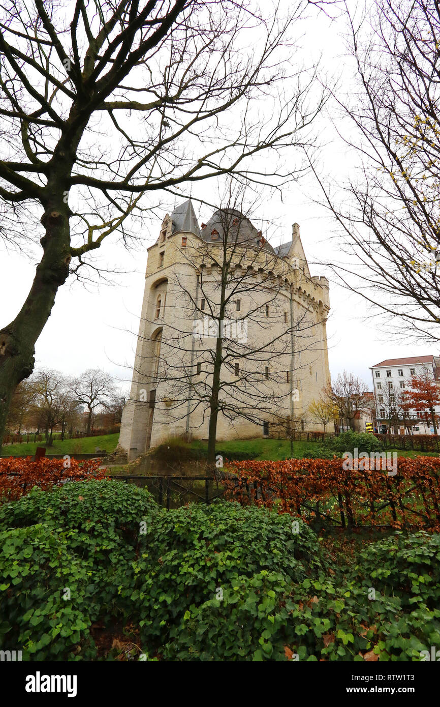 Brussels Gate High Resolution Stock Photography and Images - Alamy