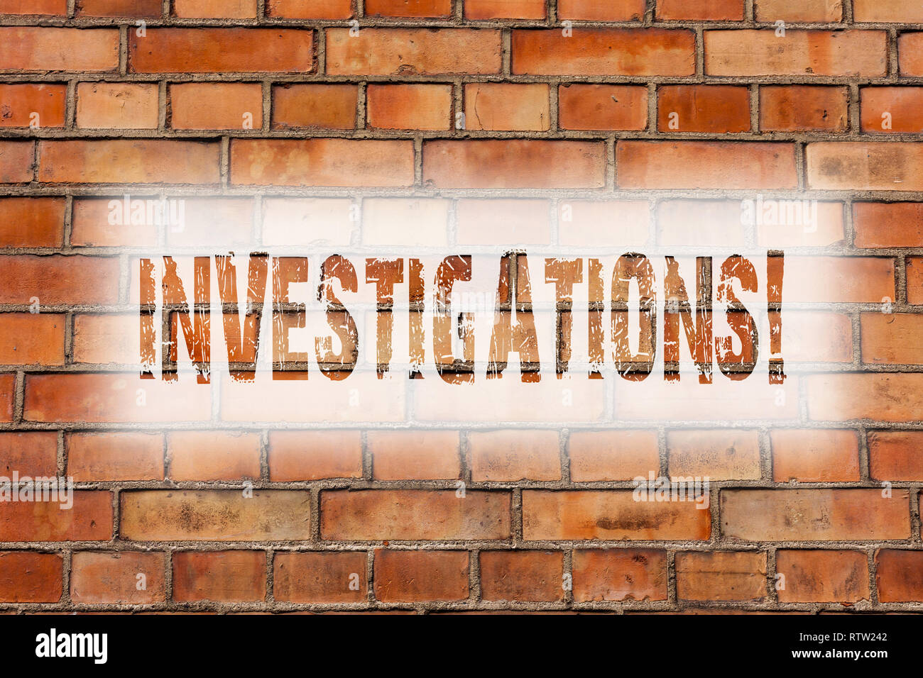 Forensic art analysis hi-res stock photography and images - Alamy