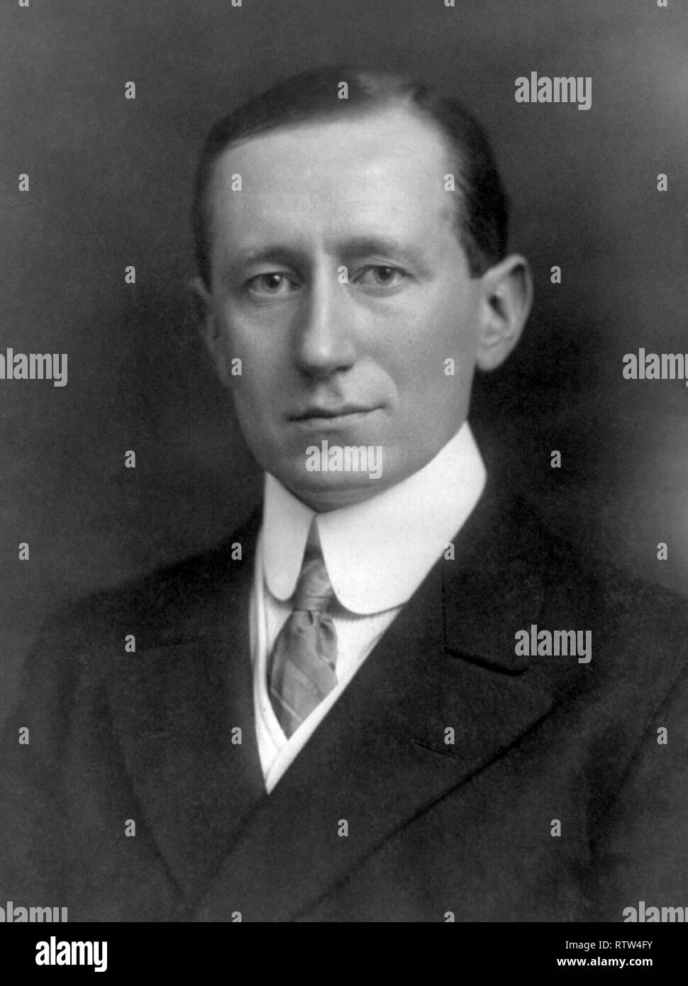 guglielmo marconi inventor of radio Stock Photo - Alamy