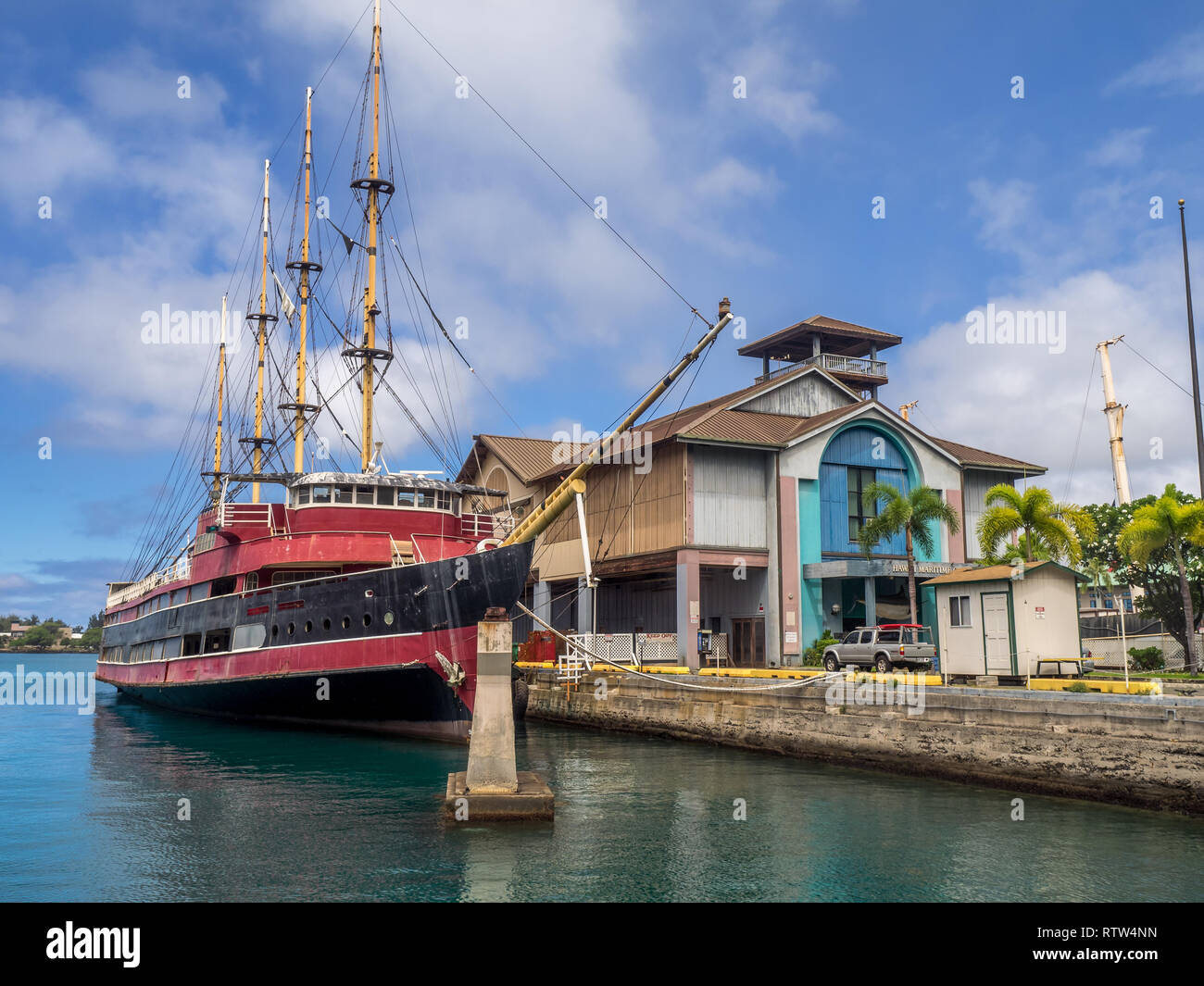 Maritime museum aloha tower honolulu hi-res stock photography and ...