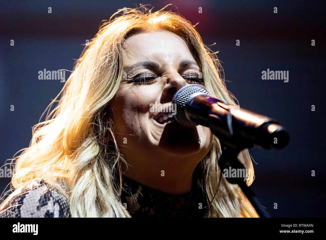 Lindsay ell hi-res stock photography and images - Alamy