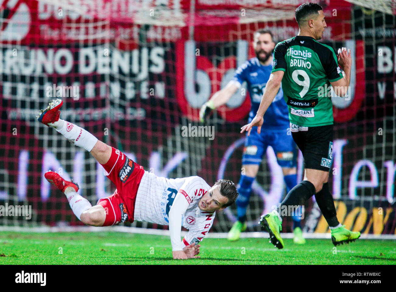 KORTRIJK, BELGIUM - MARCH 02: Kristof D'Haene of Kv Kortrijk and Gianni Bruno of Cercle during ...