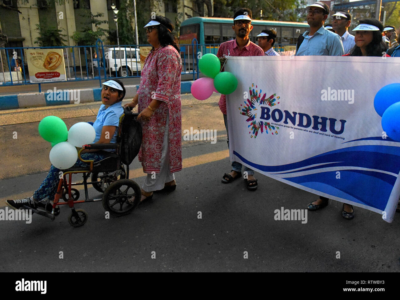 Disabled woman india hi-res stock photography and images - Alamy