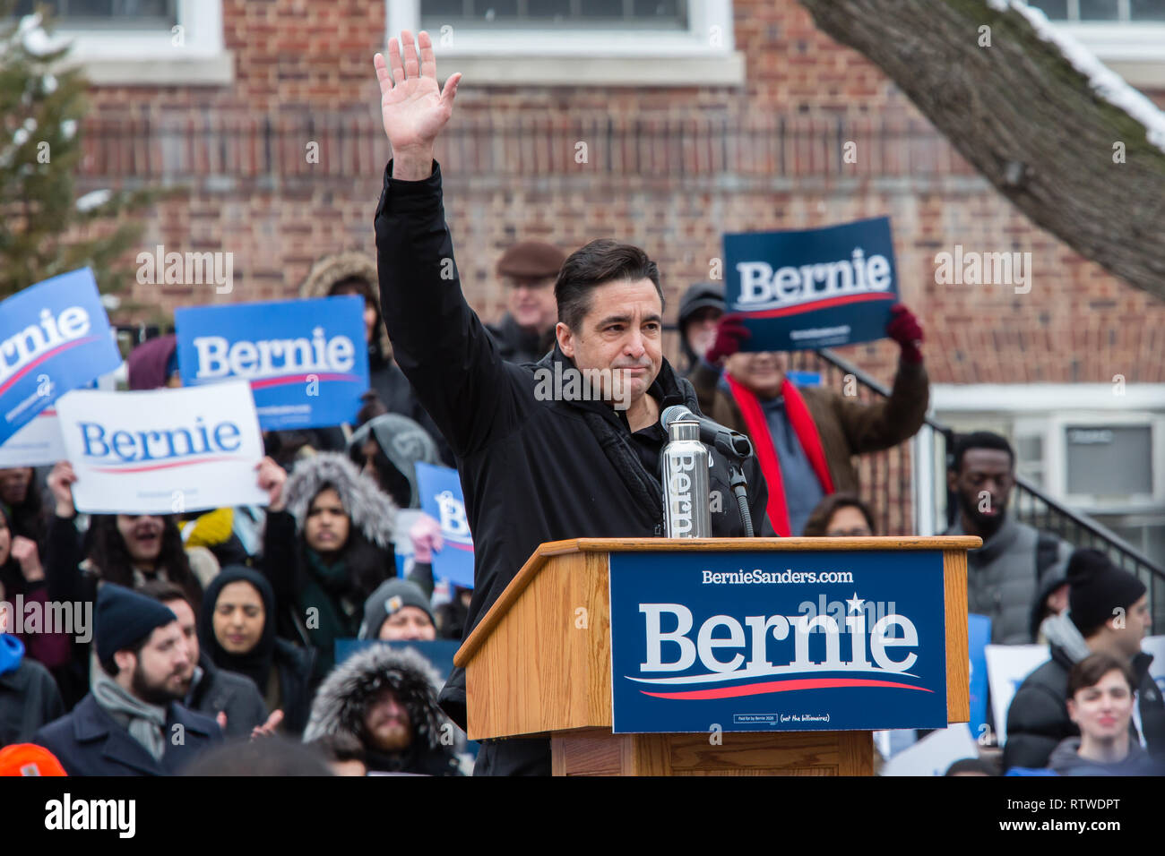 Ue local 506 hi-res stock photography and images - Alamy