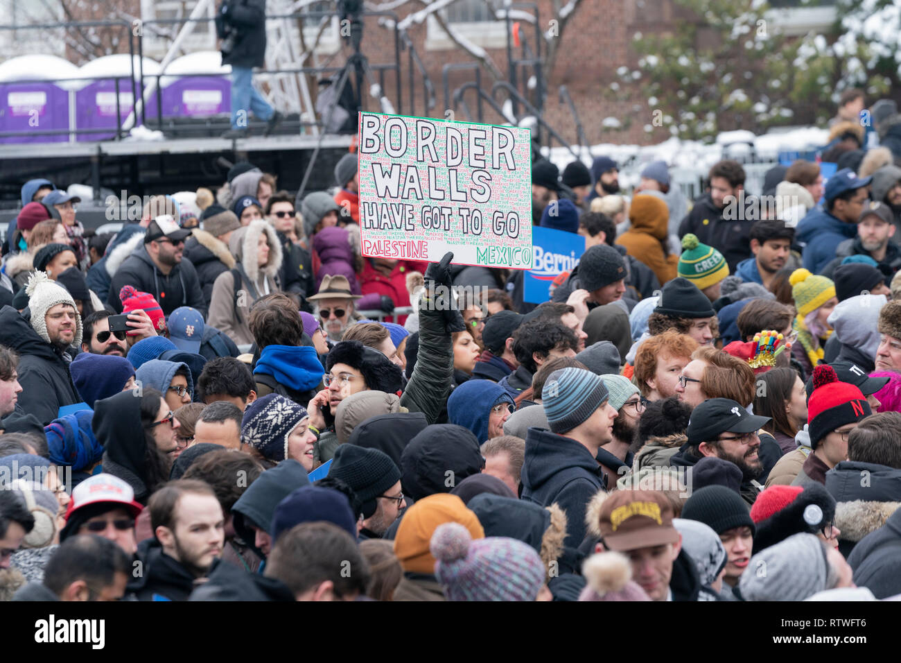 New York, NY - March 2, 2019: Atmosphere during Democratic Presidential ...
