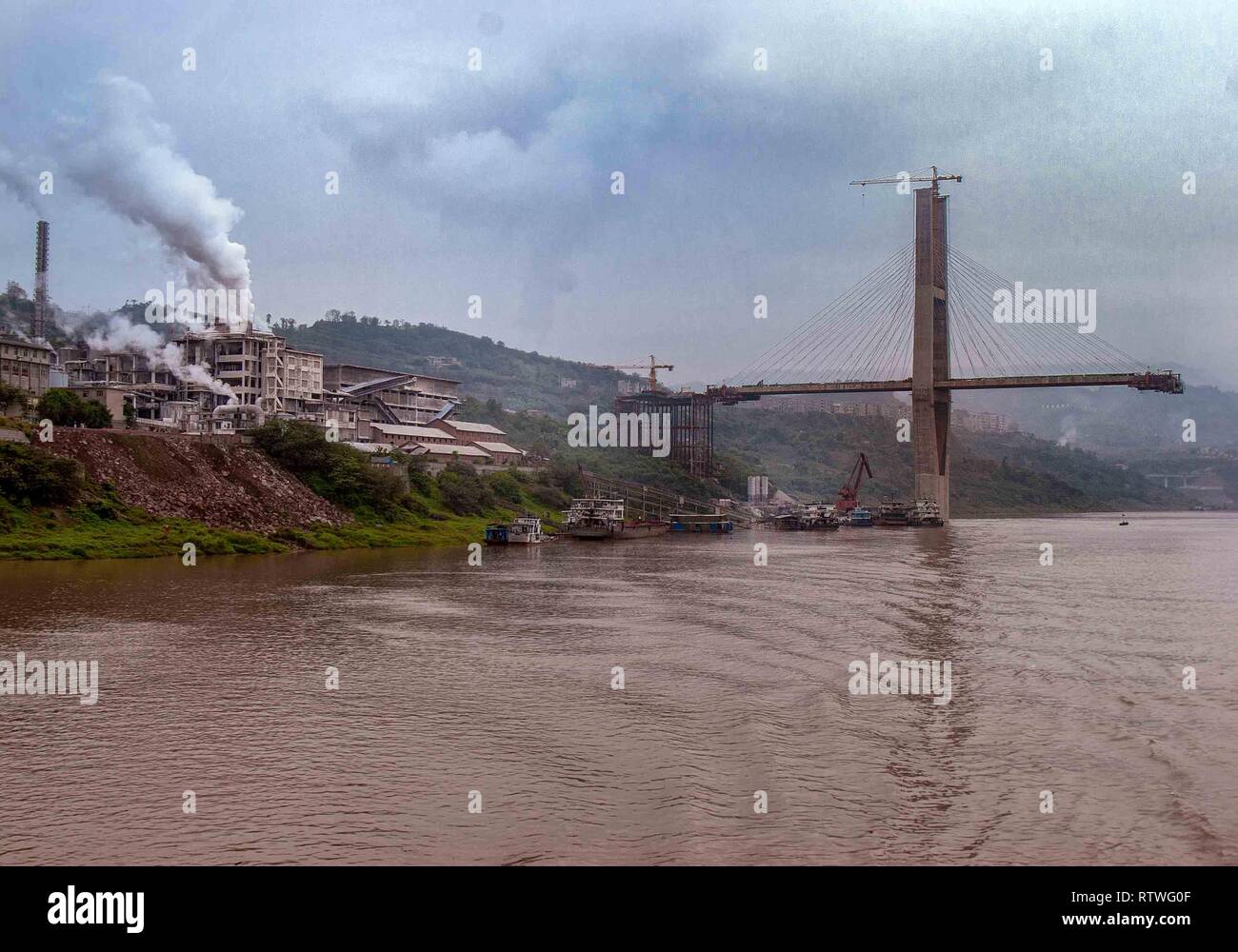 Chonquing hi-res stock photography and images - Alamy