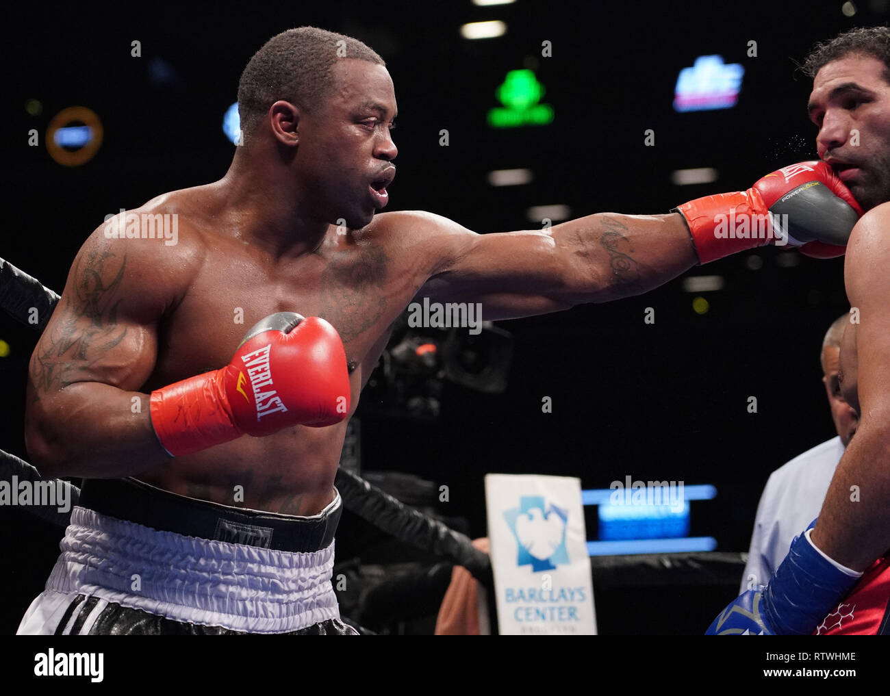 Pbc boxing hi-res stock photography and images - Alamy