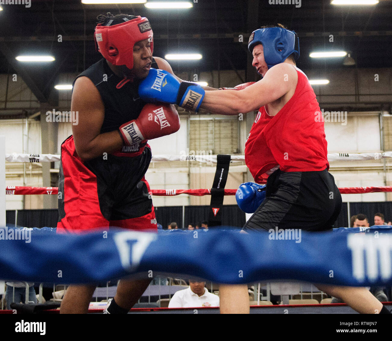 Boxing grant hi-res stock photography and images - Alamy