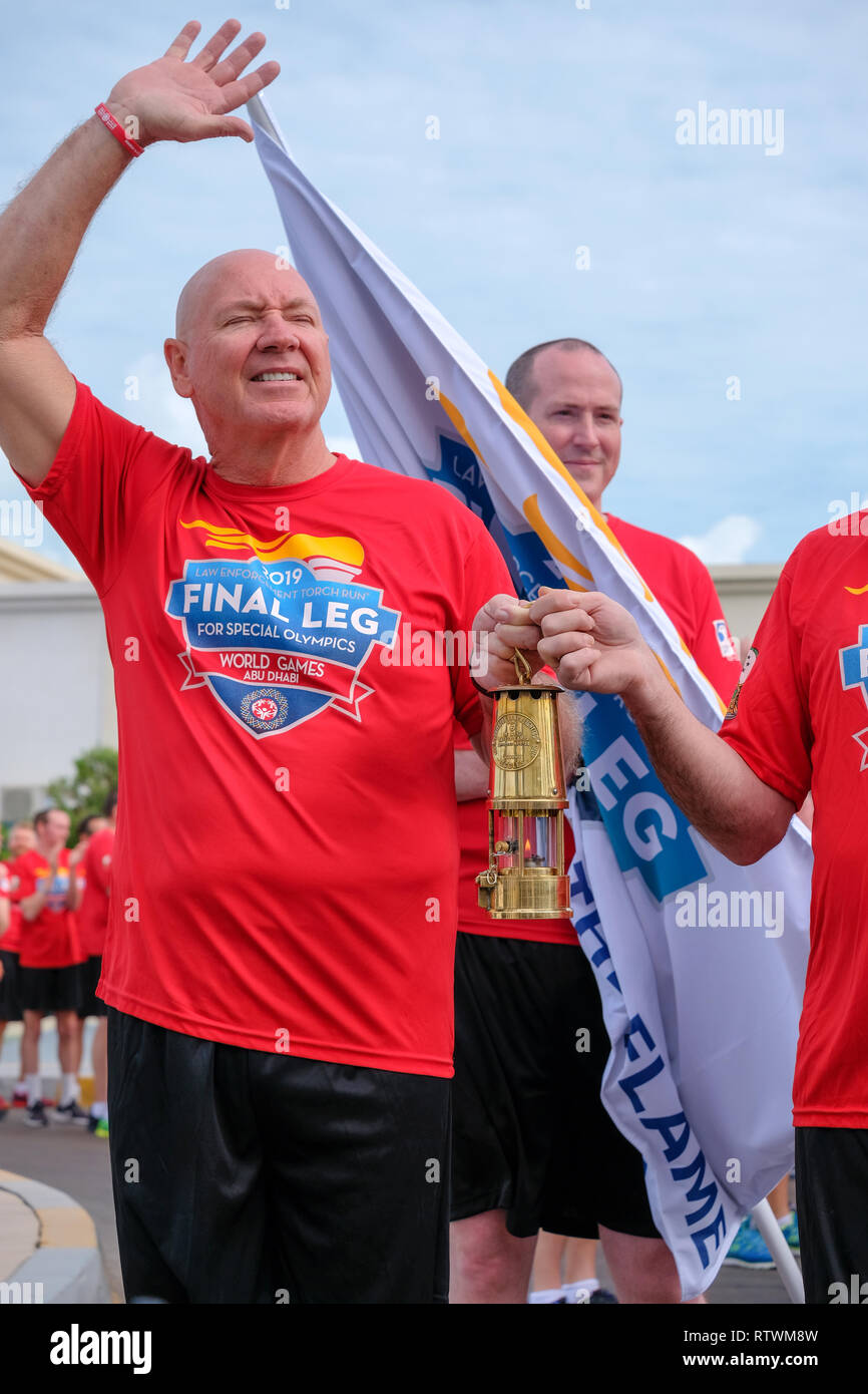 Meet the torch hi-res stock photography and images - Alamy