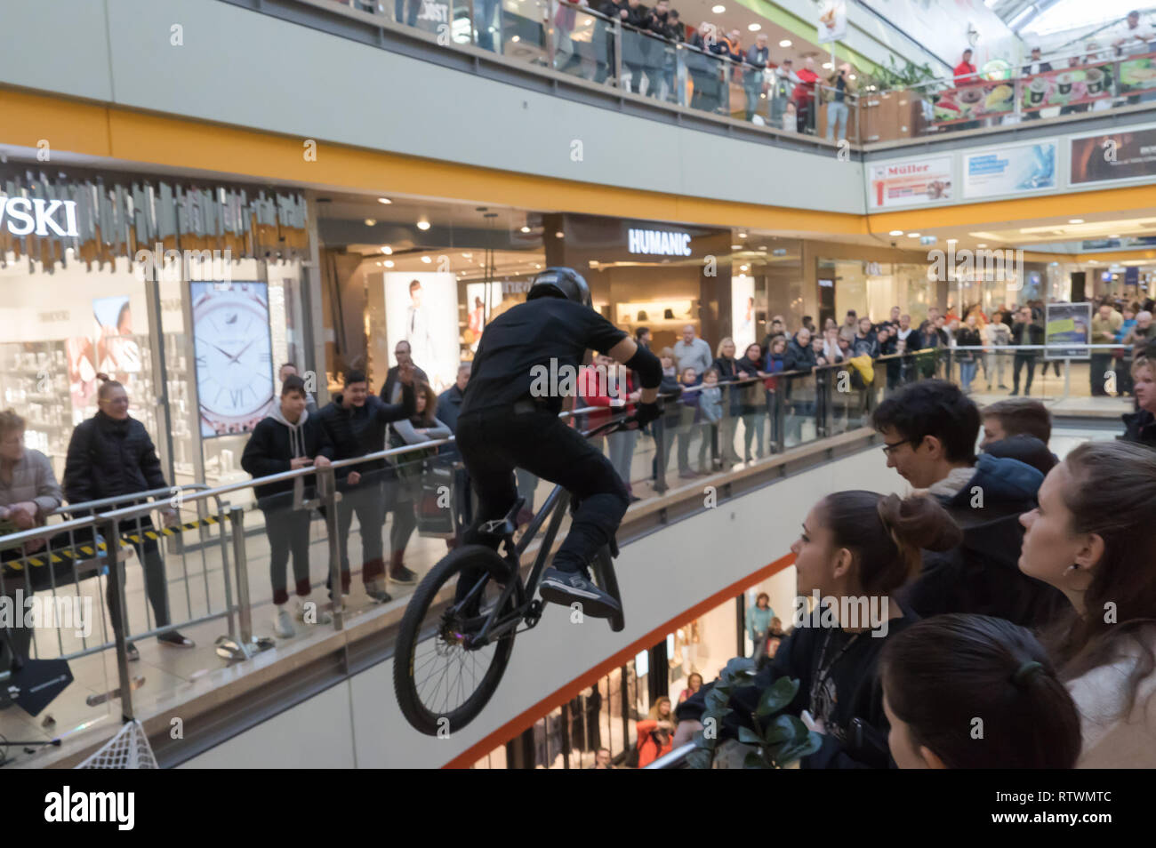 Arkad hi-res stock photography and images - Alamy