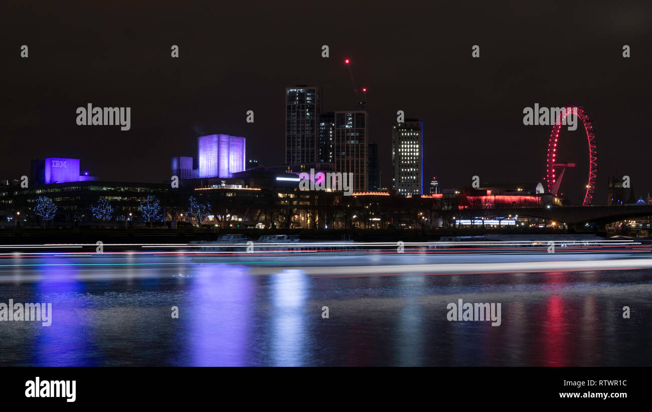 River side reflections at Thames river near London eye Stock Photo - Alamy