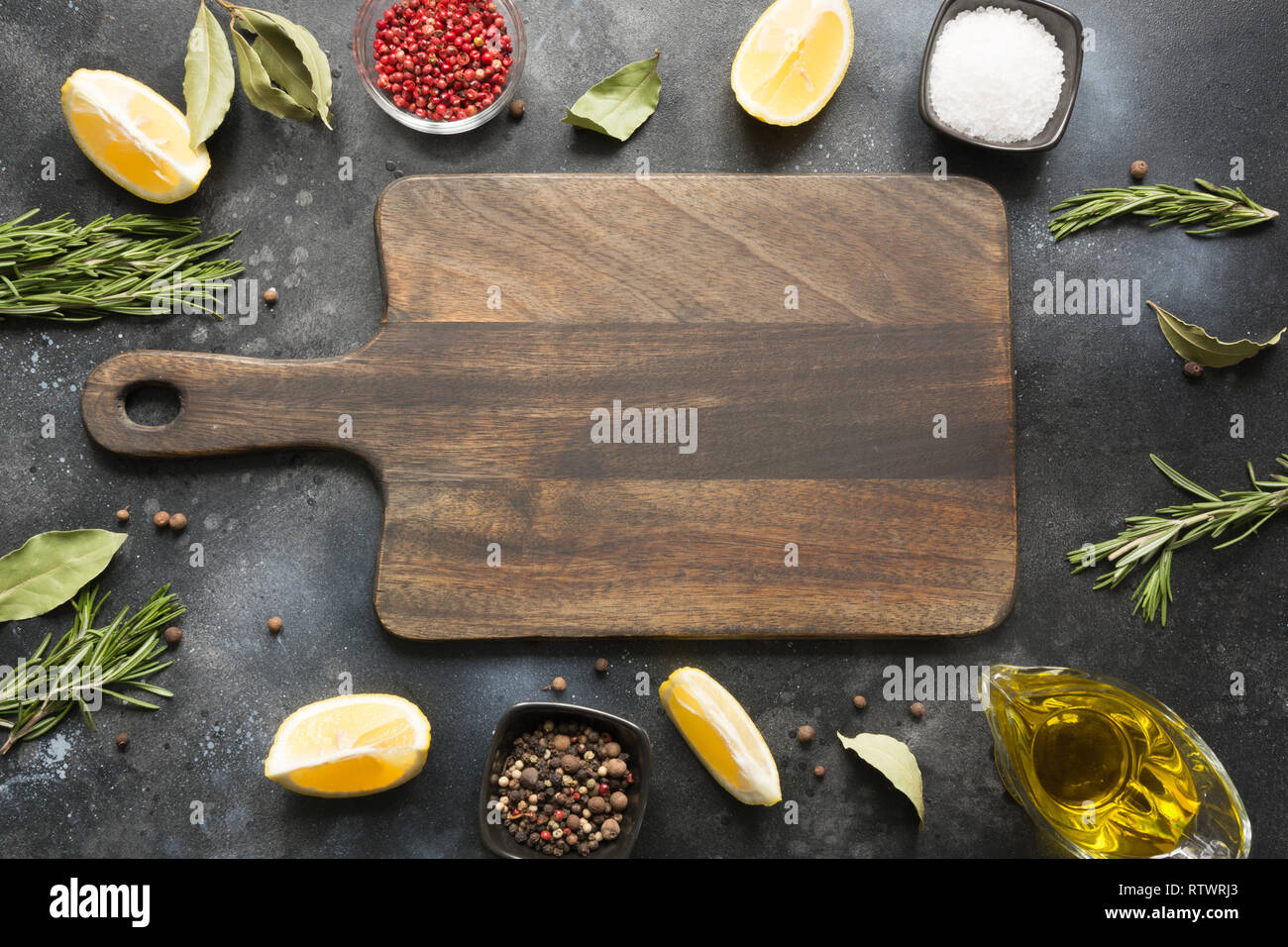 Herbs spices border background flat hi-res stock photography and images ...