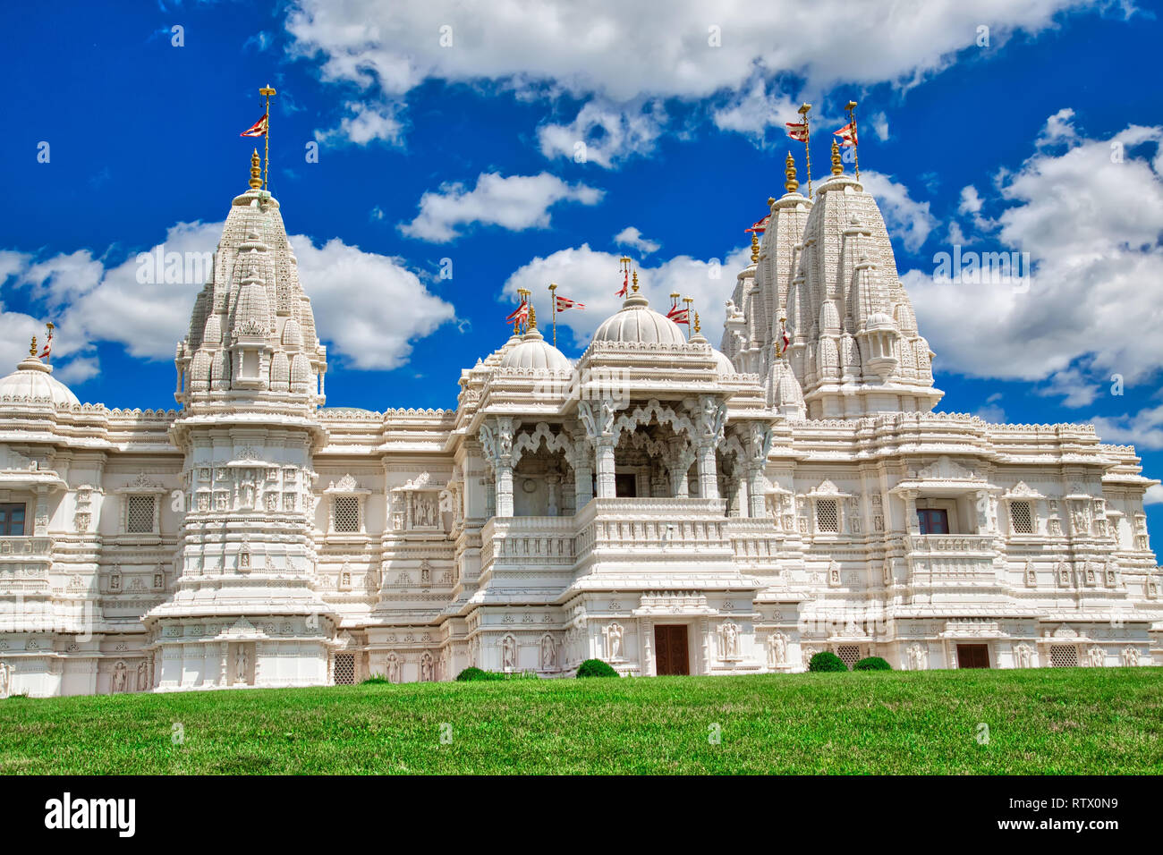 BAPS Shri Swaminarayan Mandir Hindu Temple in Toronto Stock Photo - Alamy