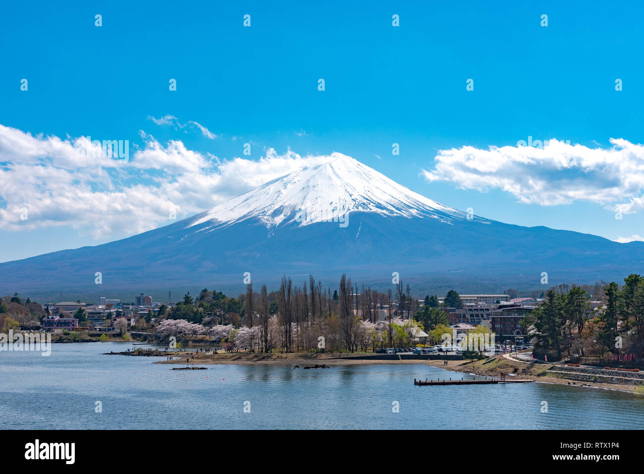 Close-up snow covered Mount Fuji ( Mt. Fuji ) with blue sky background ...