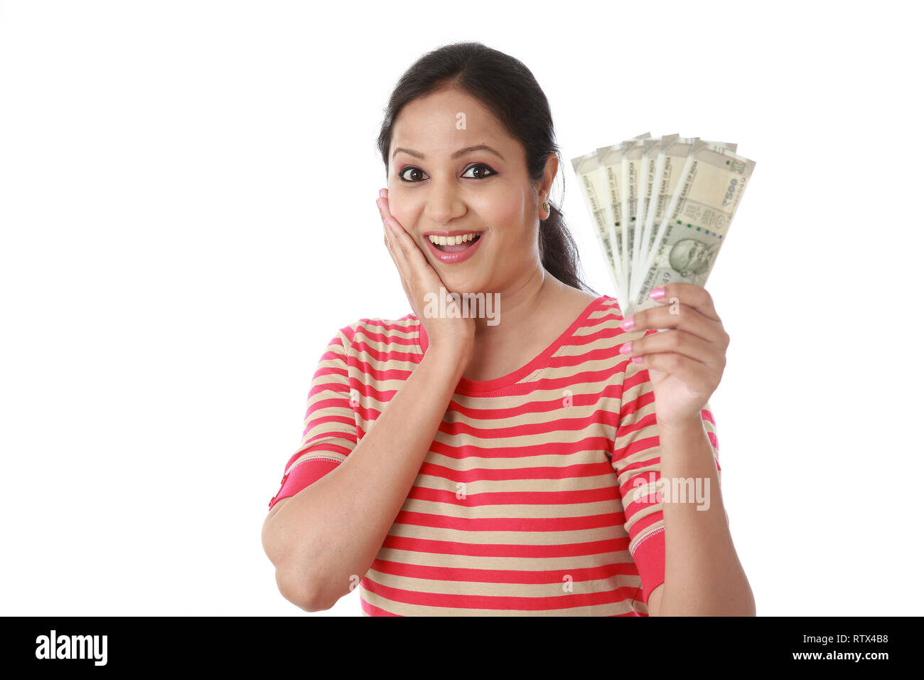 500 thousand people hi-res stock photography and images - Alamy